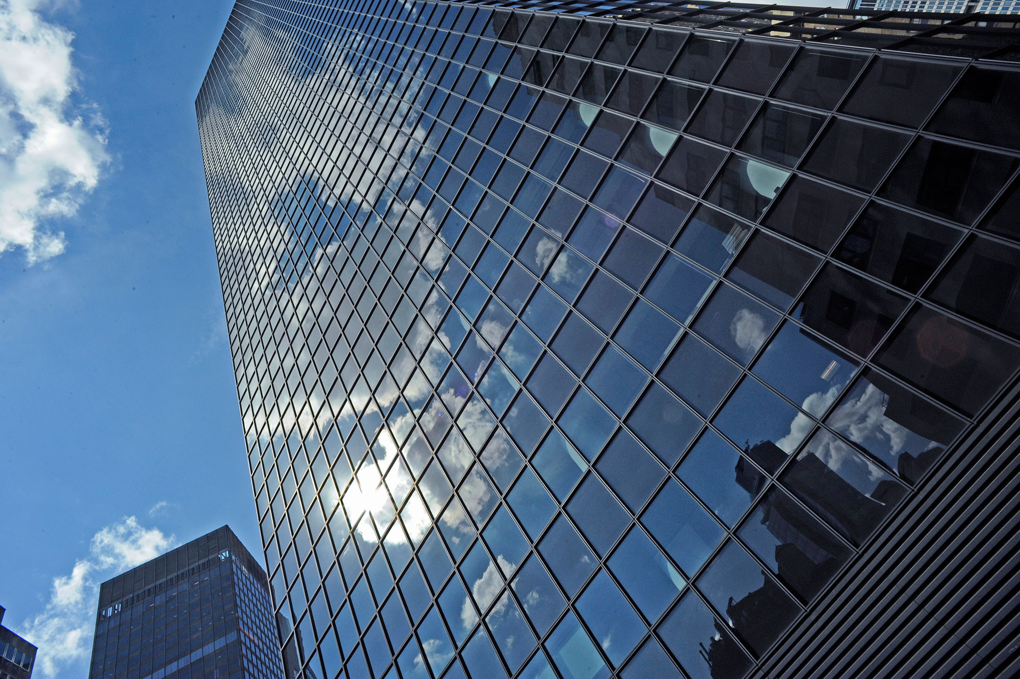 The Building - 101park - The Center of Everything