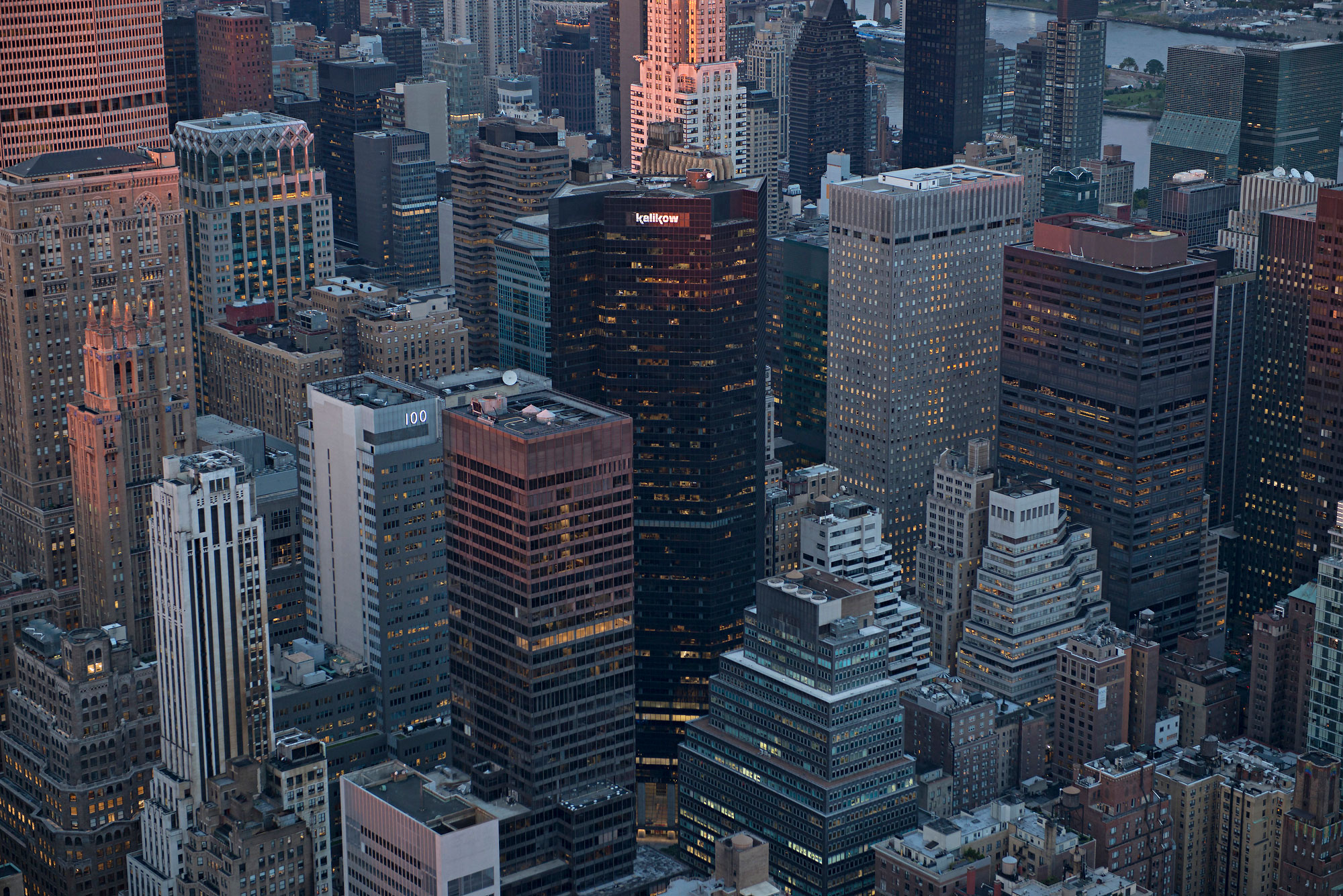 The Building - 101park - The Center of Everything