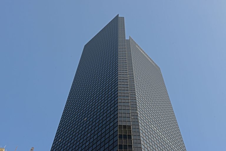 The Building - 101park - The Center of Everything